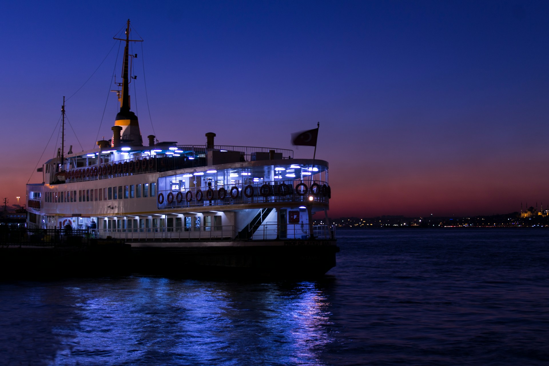 Mengenal Dunia MotoGP: Kecepatan, Persaingan, dan Adrenalin